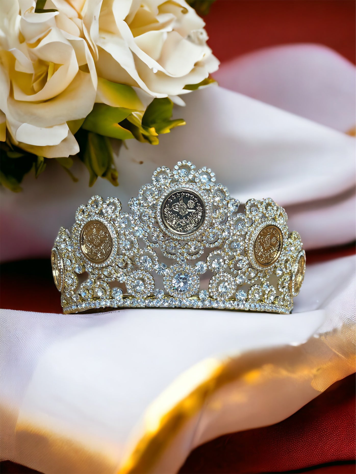 Halhul Gold coins crown luxurious high quality gold. – Noor Crowns